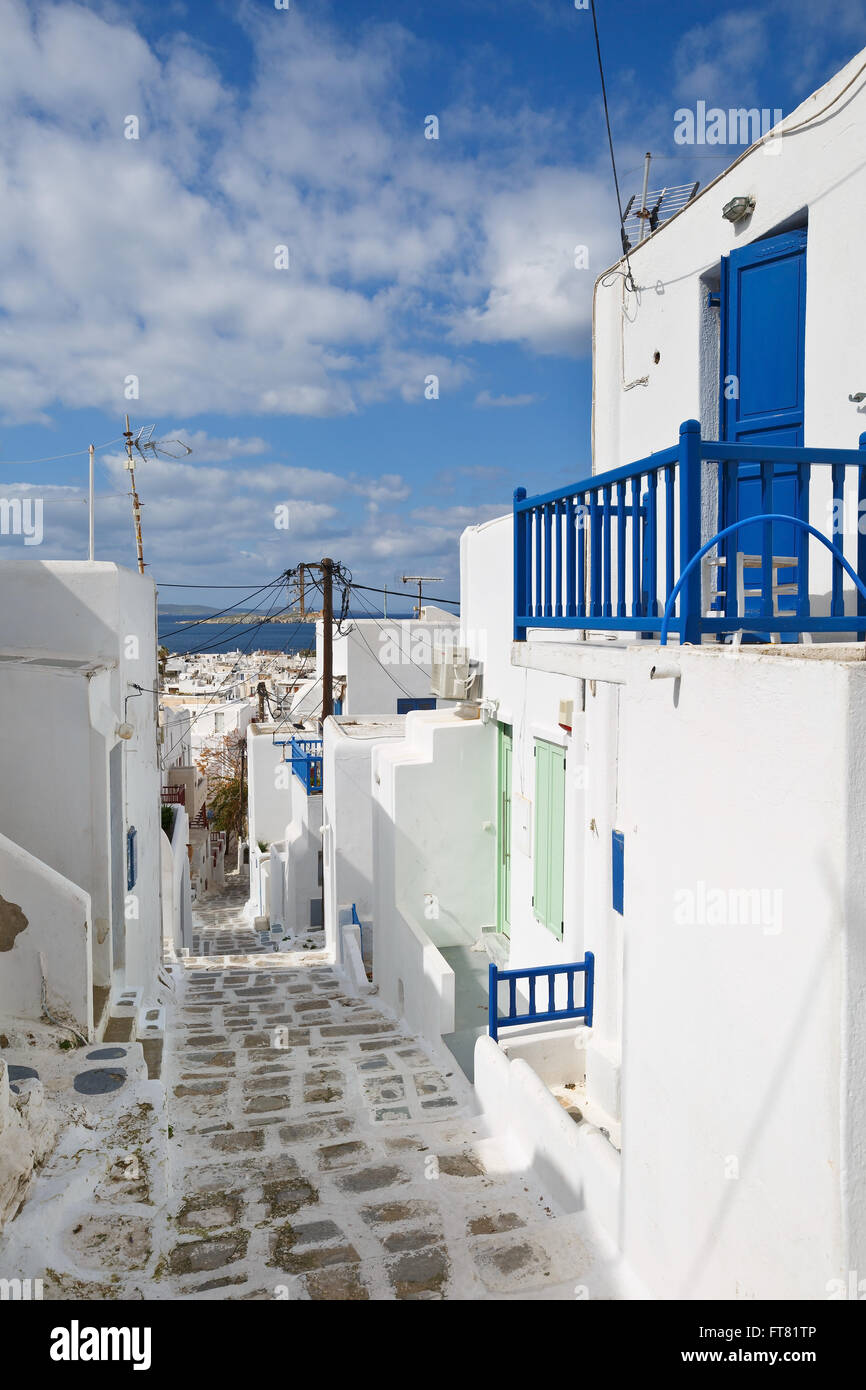 Traditional architecture in the town of Mykonos, Greece Stock Photo - Alamy