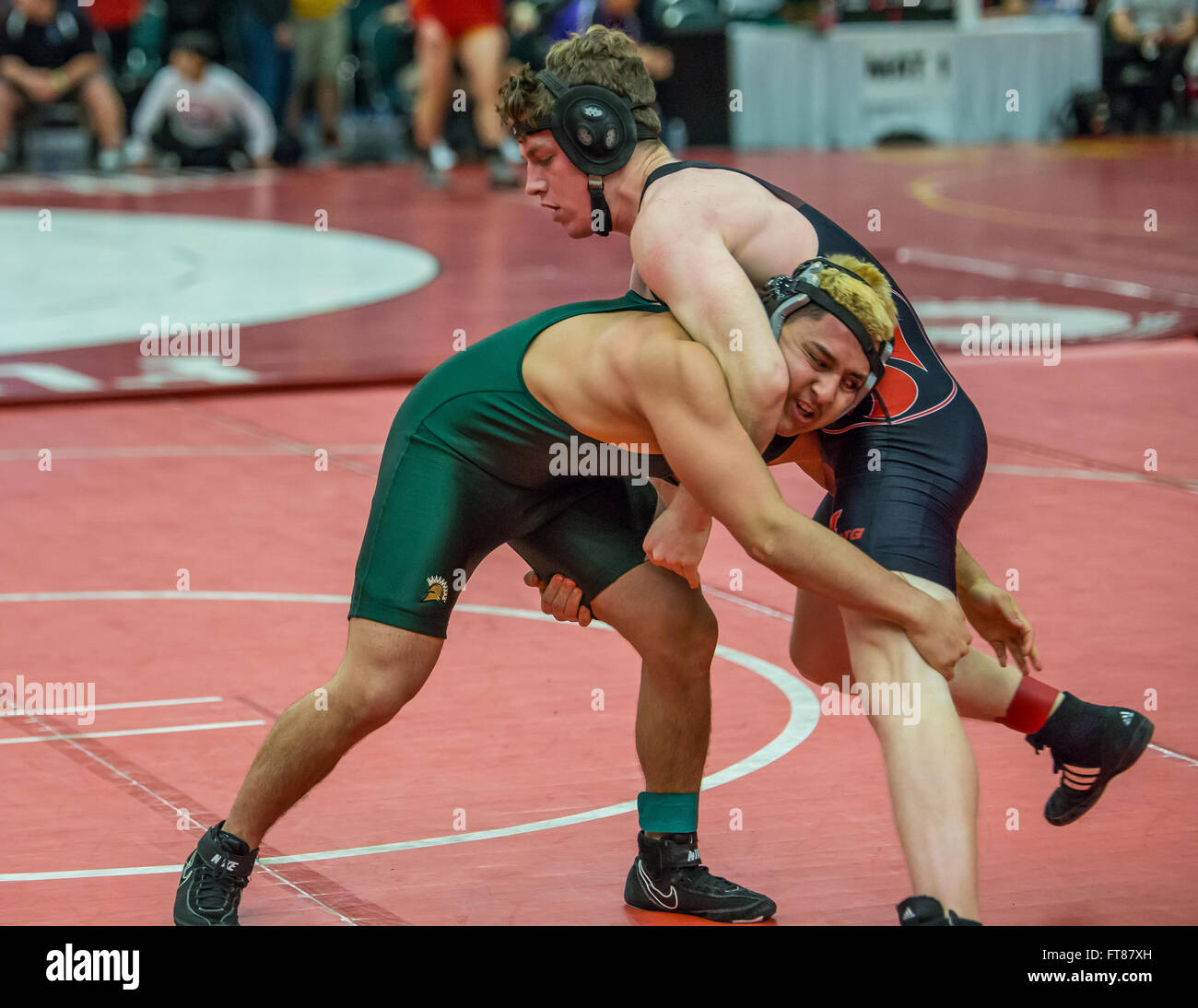 Two wrestlers on mat hi-res stock photography and images - Alamy