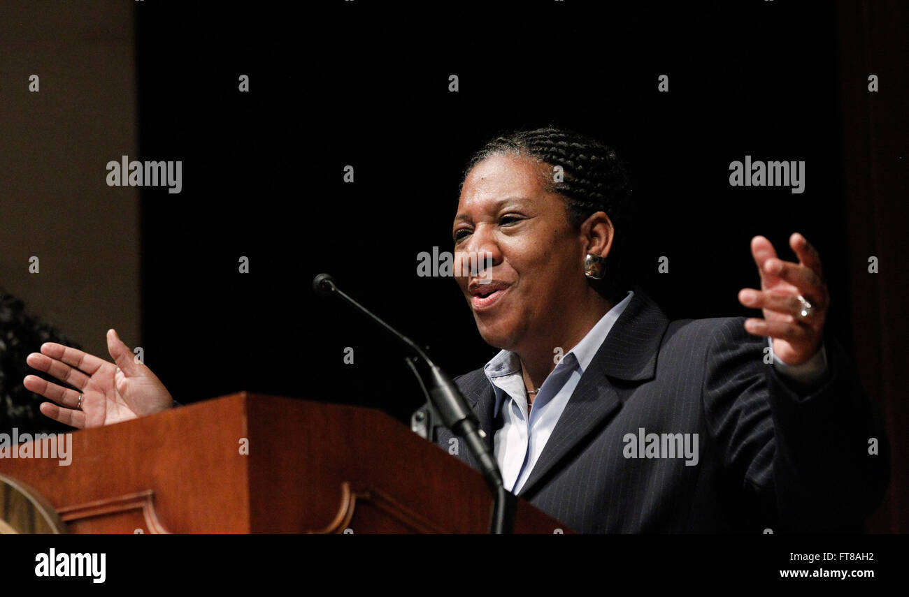 U.S. Customs and Border Protection employee Cynthia Wilson sings a ...