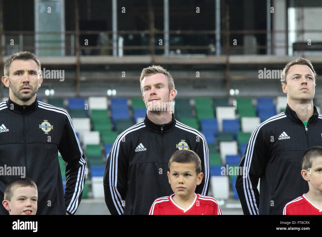 Gareth mcauley euro ni footballer hi-res stock photography and images ...