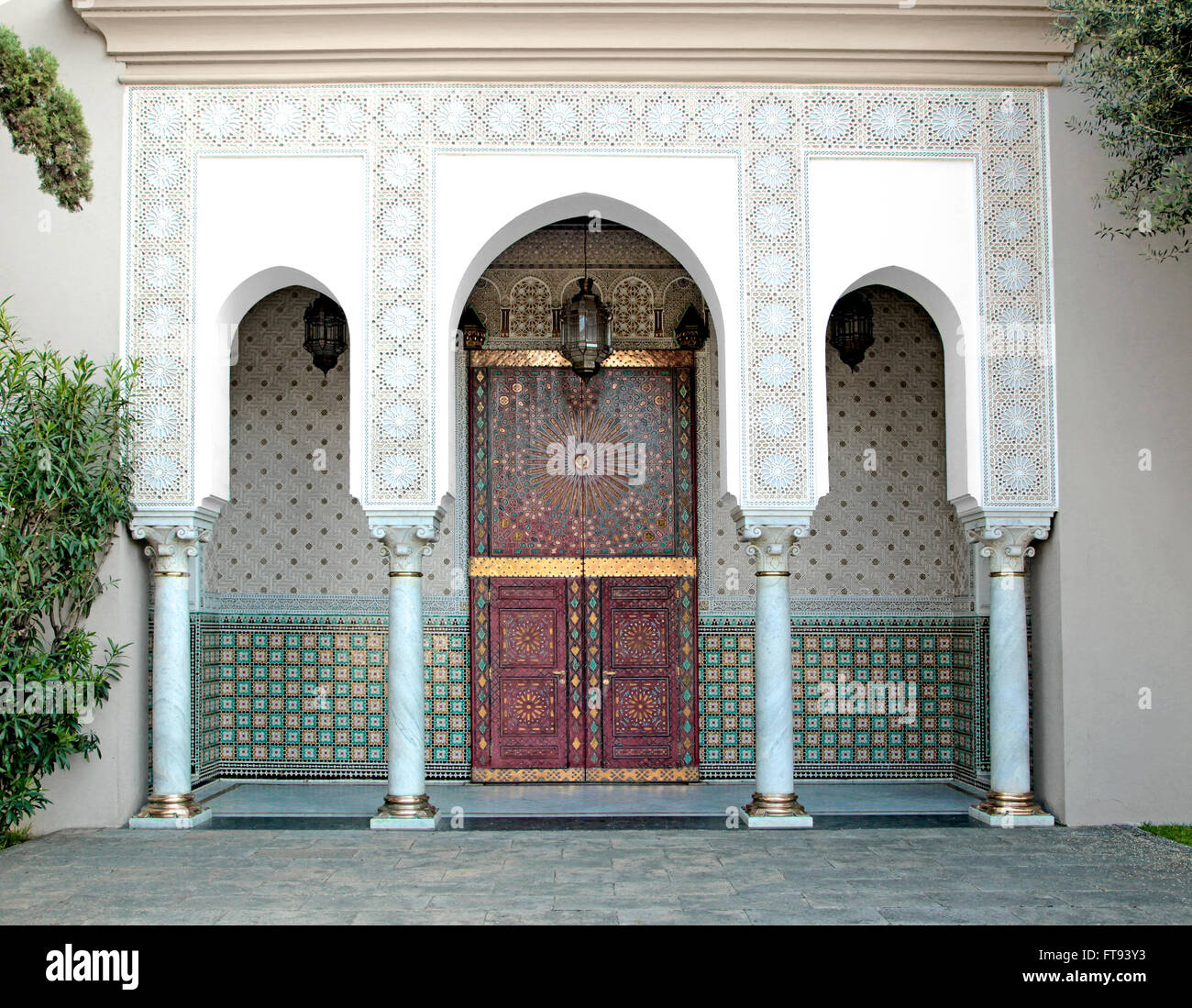 At The Door Of A Mosque High Resolution Stock Photography and Images ...