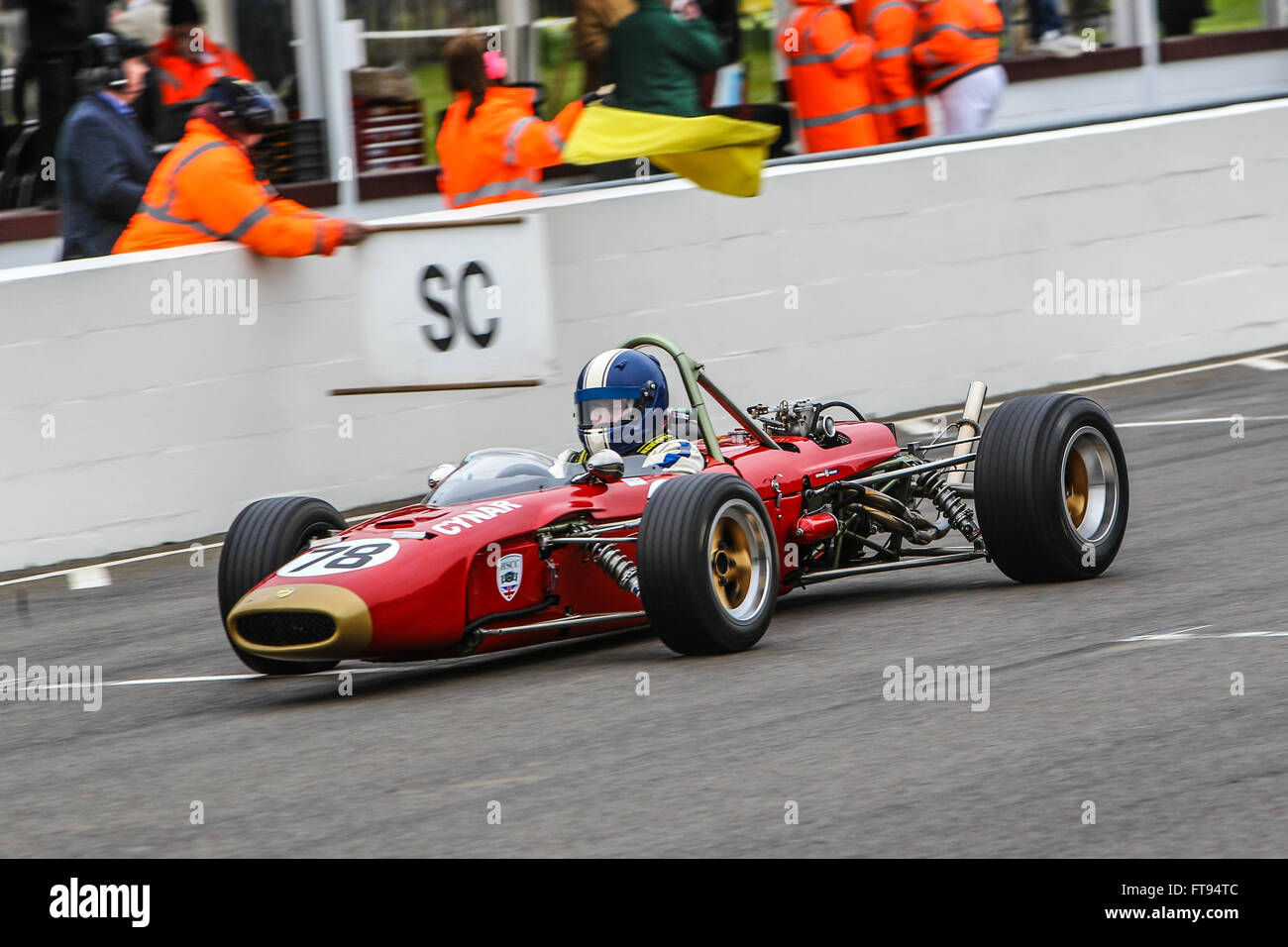 Goodwood classic historic motor racing at the Goodwood Members Meeting ...