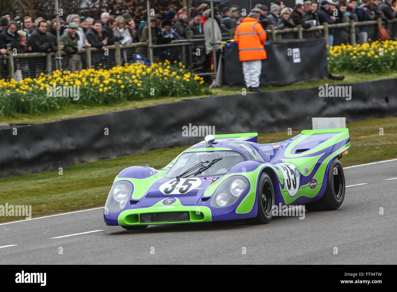 Goodwood classic historic motor racing at the Goodwood Members Meeting ...