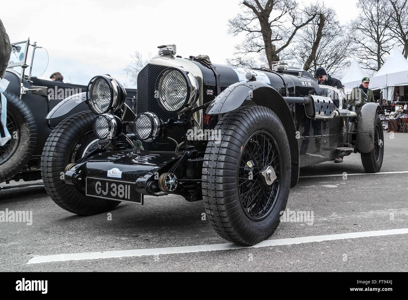 Goodwood classic historic motor racing at the Goodwood Members Meeting ...