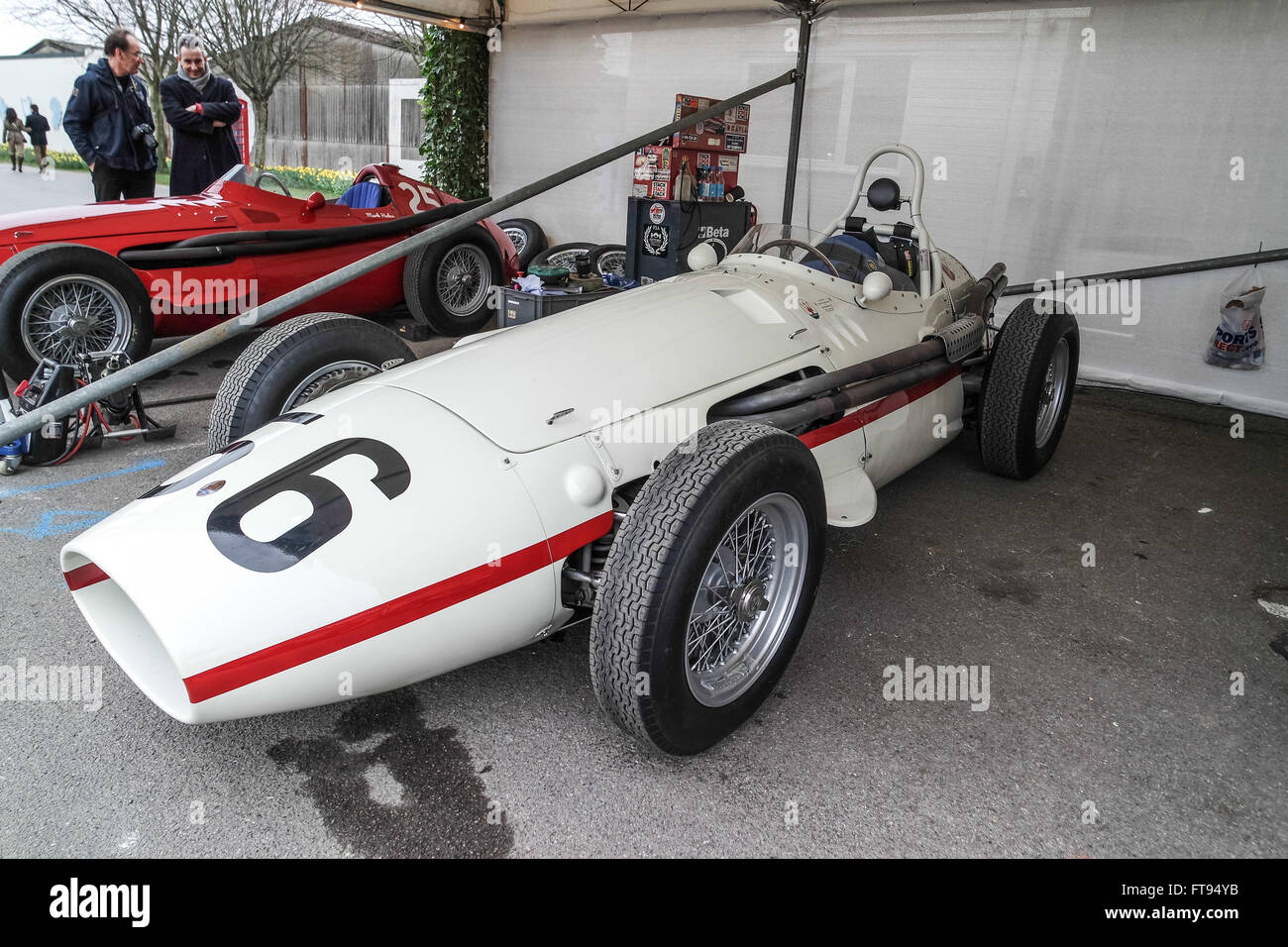 Goodwood classic historic motor racing at the Goodwood Members Meeting ...