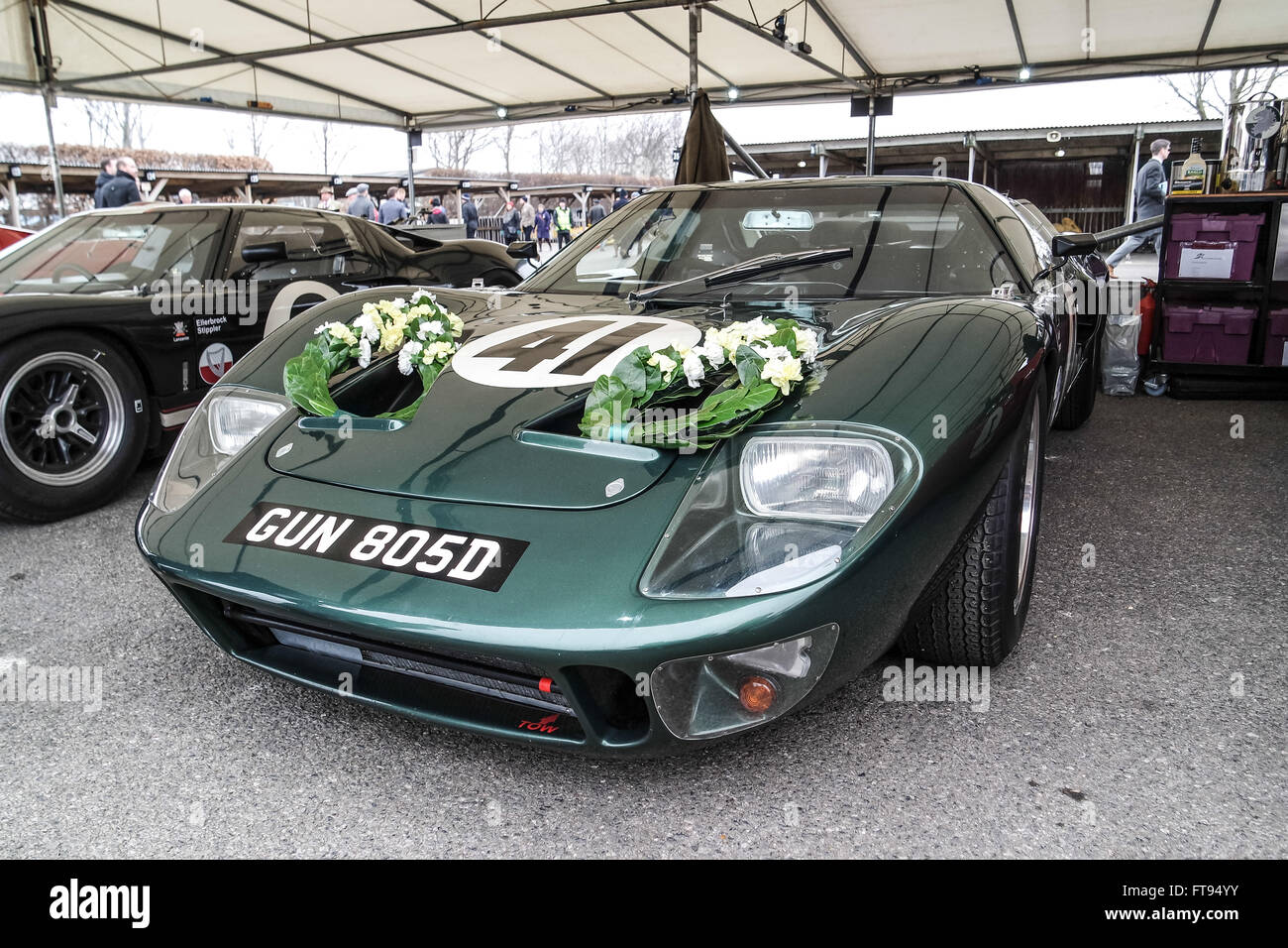 Goodwood classic historic motor racing at the Goodwood Members Meeting ...