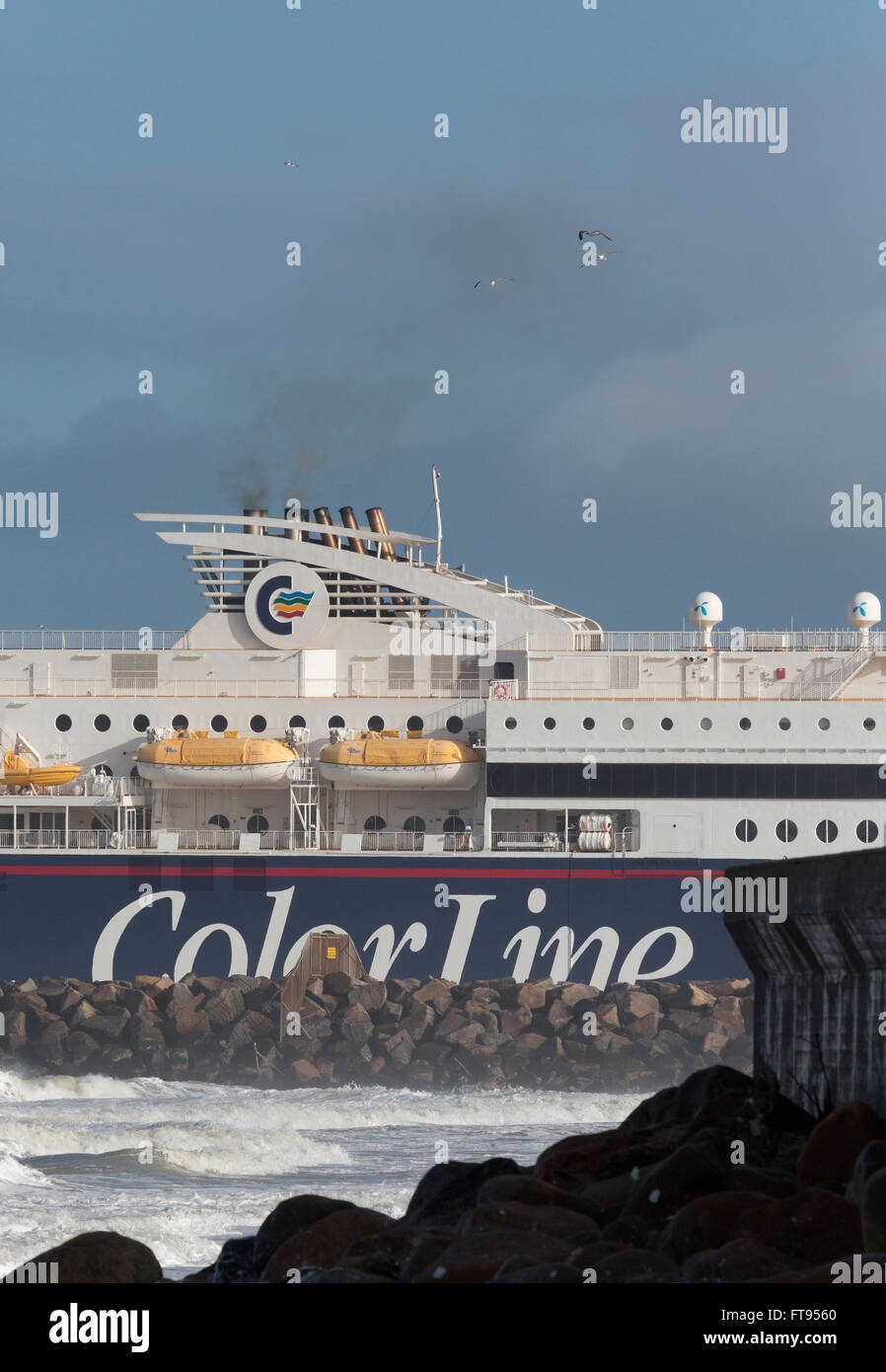 A Color Line SuperSpeed-class ferry arrives at Hirtshals from Norway ...