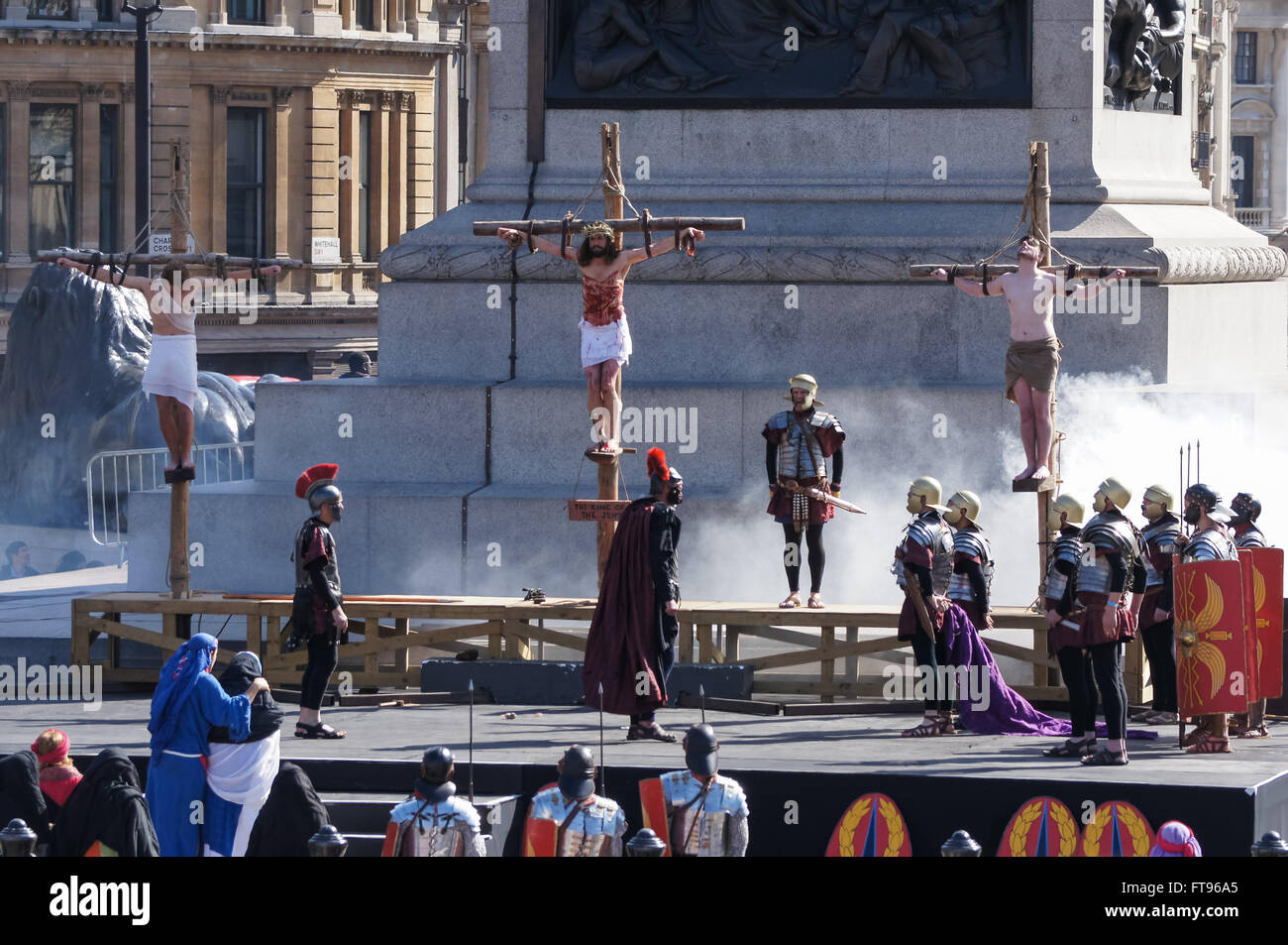 Crucifixion jesus christ passion play hi-res stock photography and ...