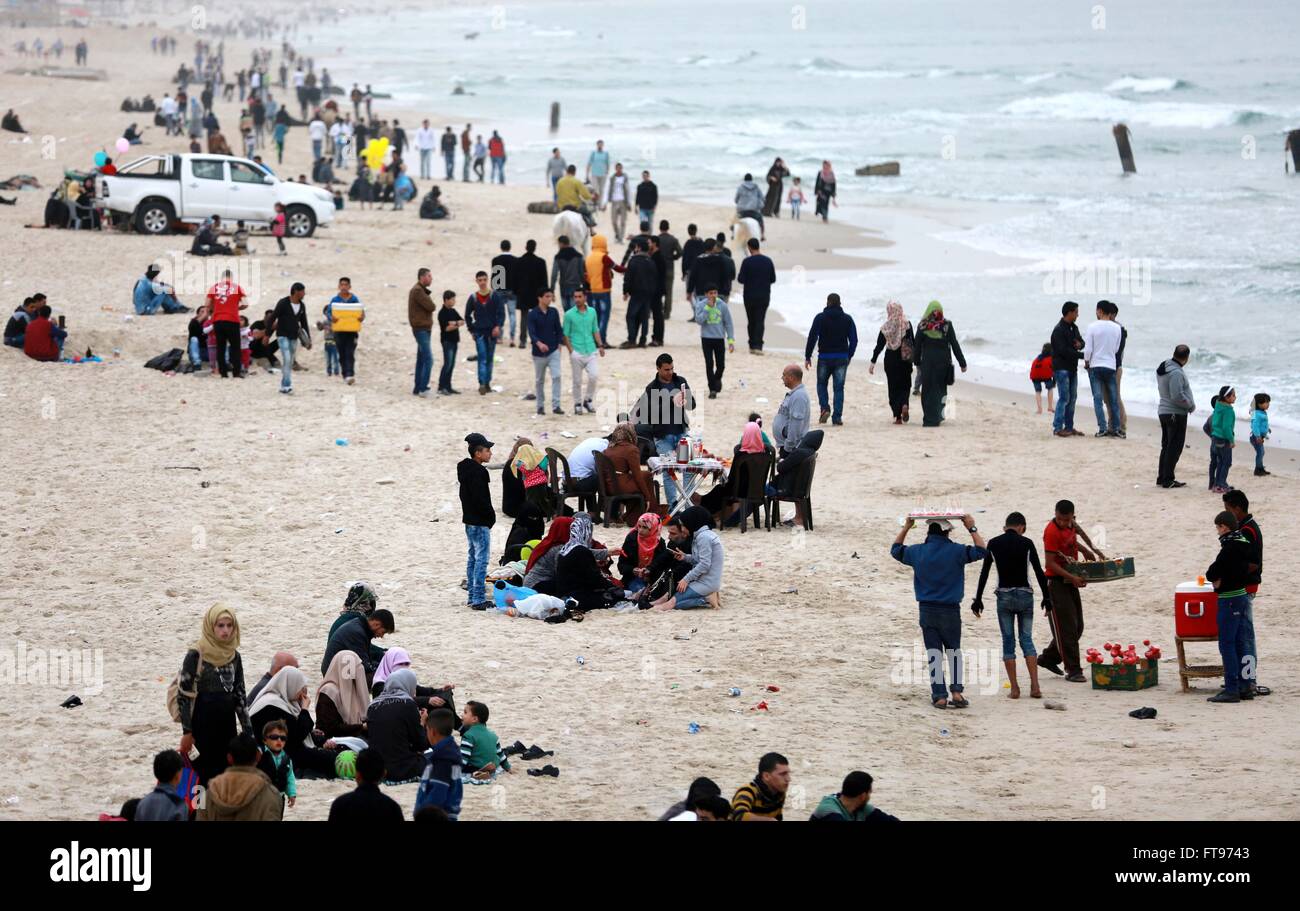 Gaza City, Gaza Strip, Palestinian Territory. 25th Mar, 2016 ...