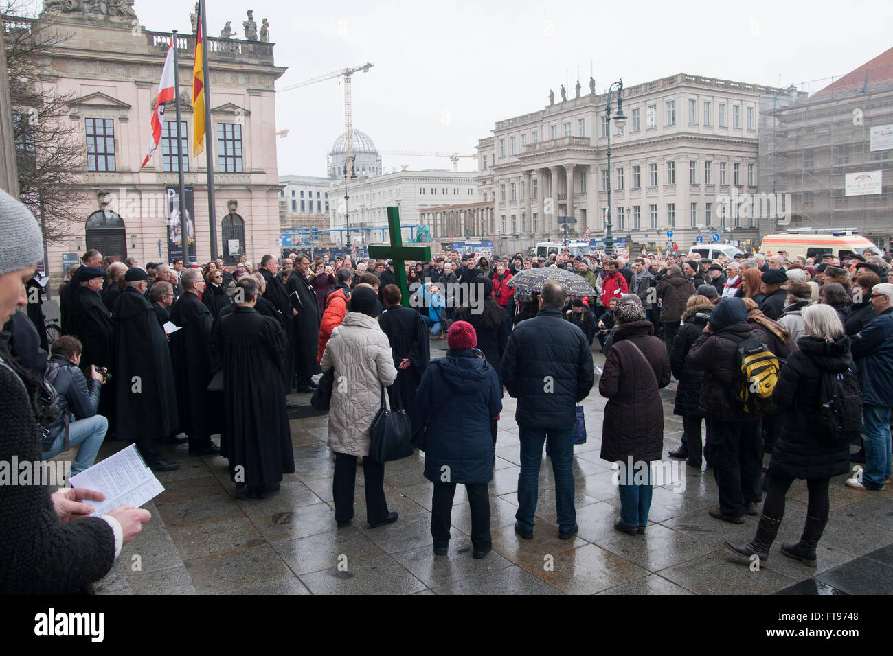 Berlin, Germany. 25th March, 2016. Ecumenical Good Friday procession in ...