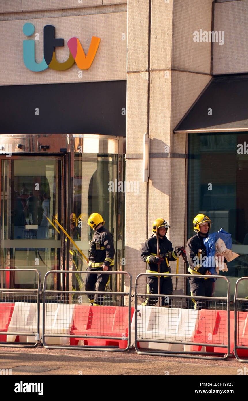 Thg building hi-res stock photography and images - Alamy