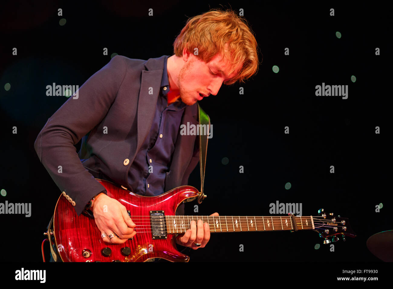 Red butler music hi-res stock photography and images - Alamy