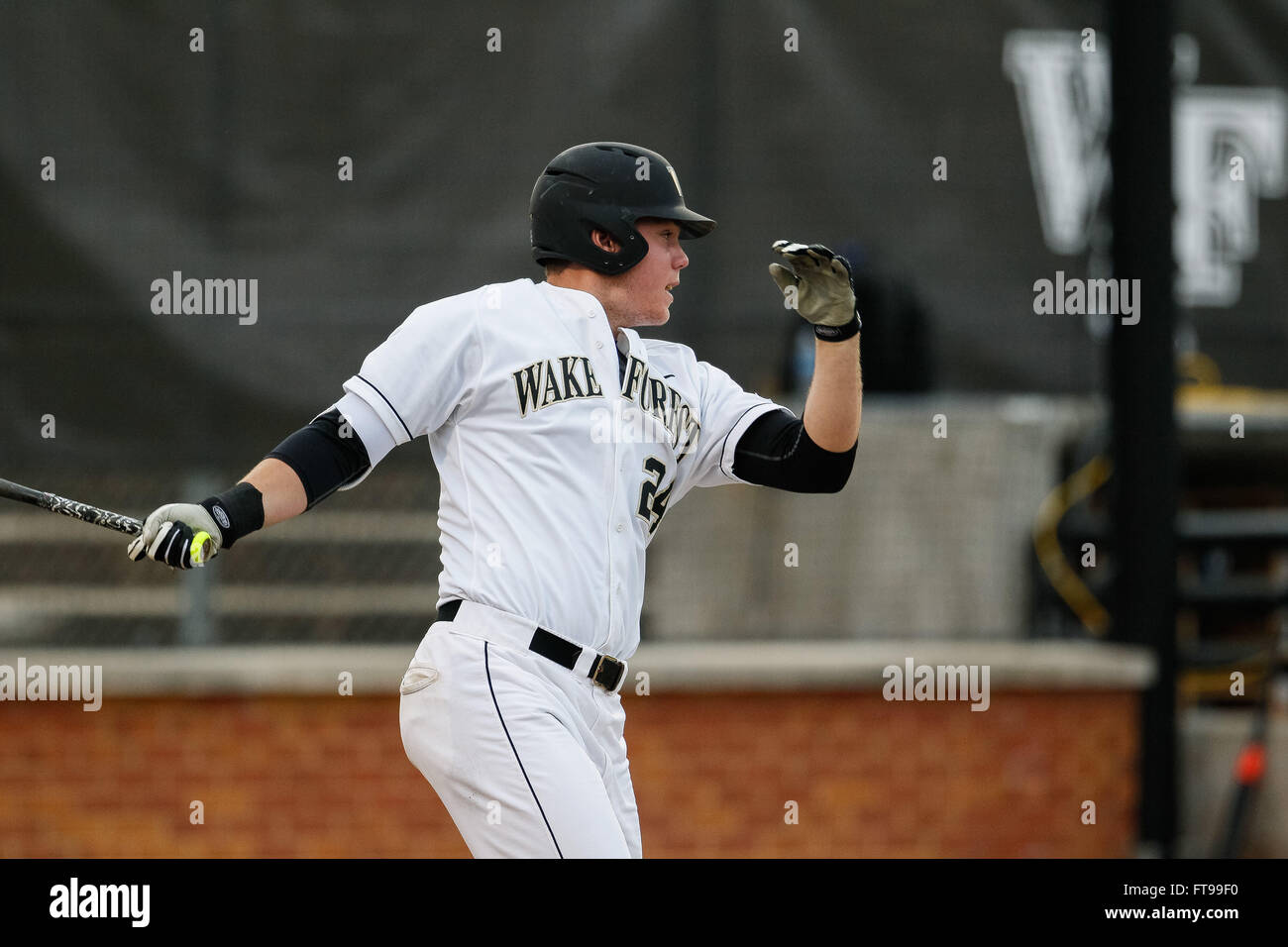 Gavin sheets hi-res stock photography and images - Alamy