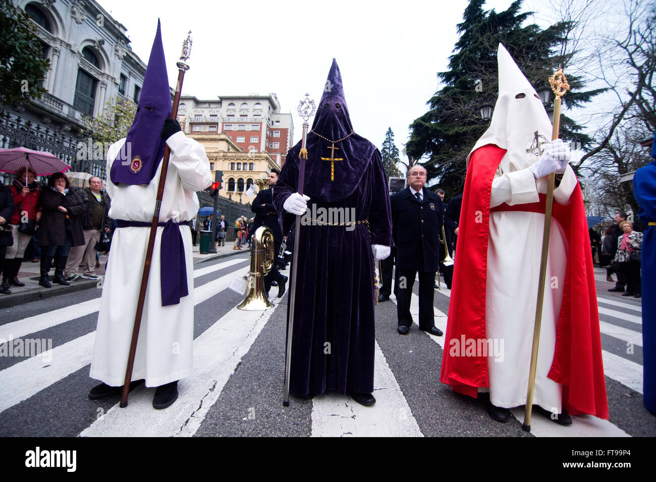 Nazarenos nazarenes hi-res stock photography and images - Alamy