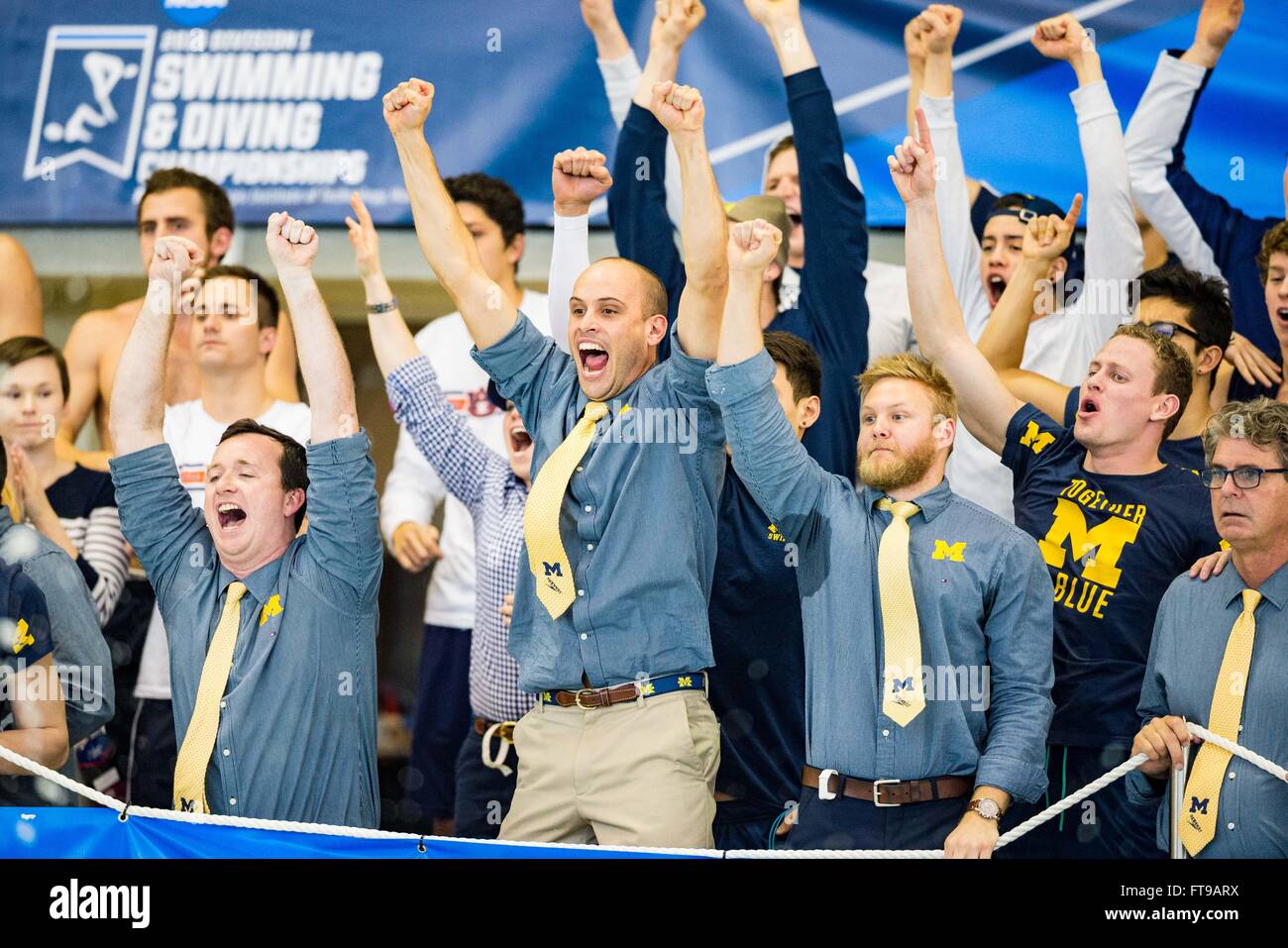 Atlanta, Georgia, USA. 25th Mar, 2016. The Michigan bench cheers during ...