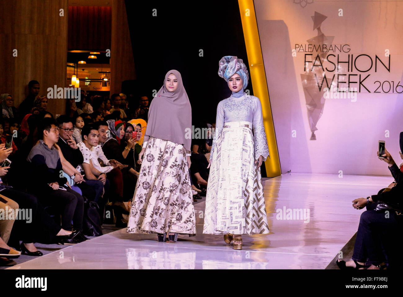 Palembang, Indonesia. 23rd Mar, 2016. Model and designer Rumah Hijrah ...