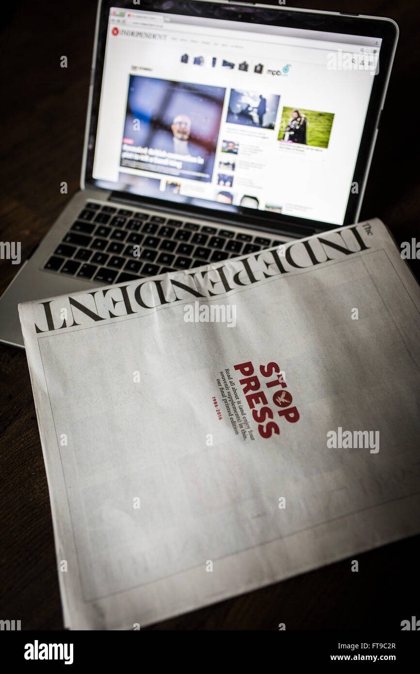Newspaper print hi-res stock photography and images - Alamy
