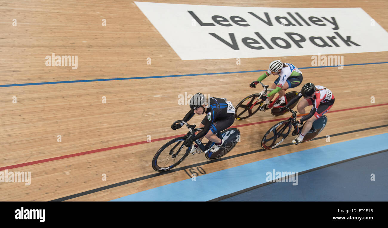 Lee Valley, Velopark, London, UK. 25th Mar, 2016. The Good Friday Track ...
