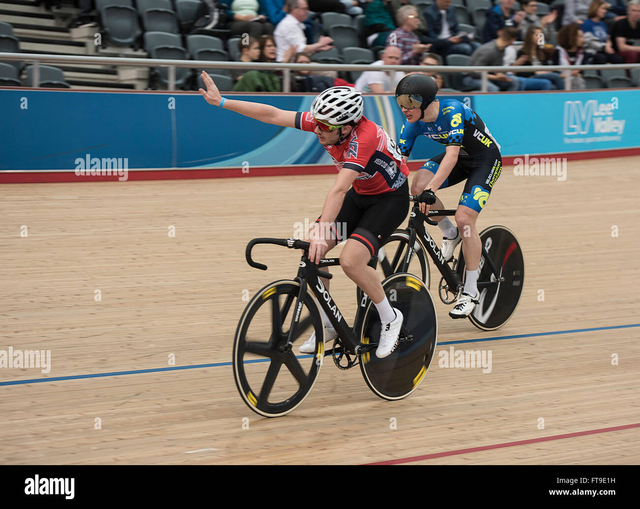 Lee Valley, Velopark, London, UK. 25th Mar, 2016. The Good Friday Track ...