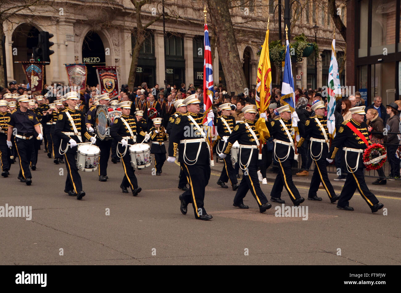 Lord carson hi-res stock photography and images - Alamy