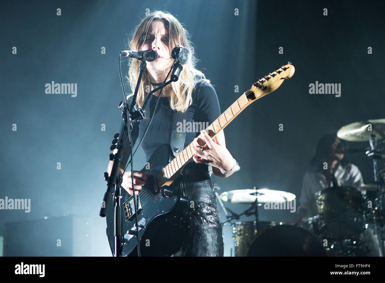 O2 Forum Kentish Town, London, UK, 26th March 2016, Ellie Rowsell of ...
