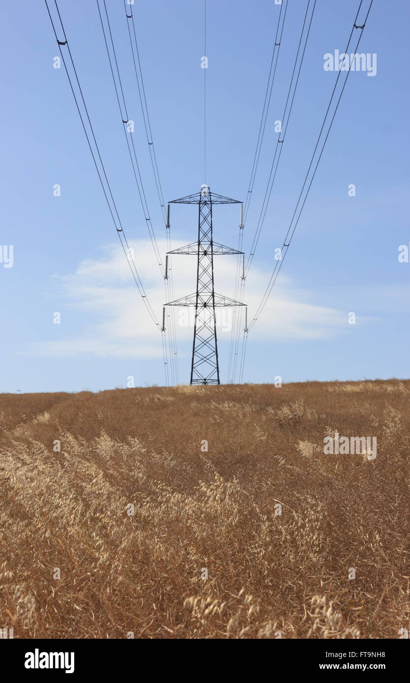 High voltage cables hi-res stock photography and images - Alamy