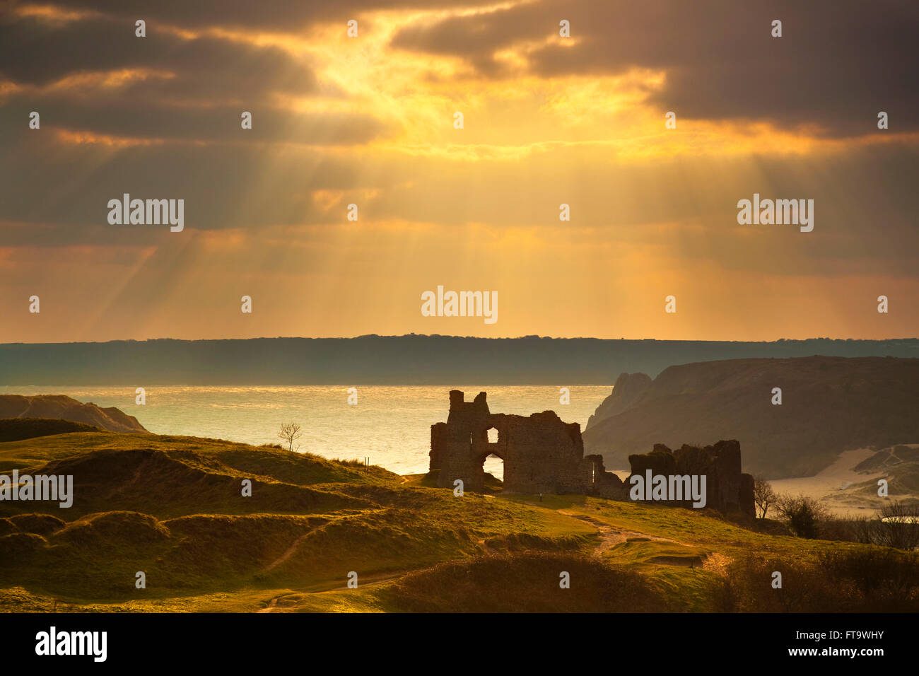 Pennard Castle, Three Cliffs Bay, Gower, Wales, UK Stock Photo - Alamy