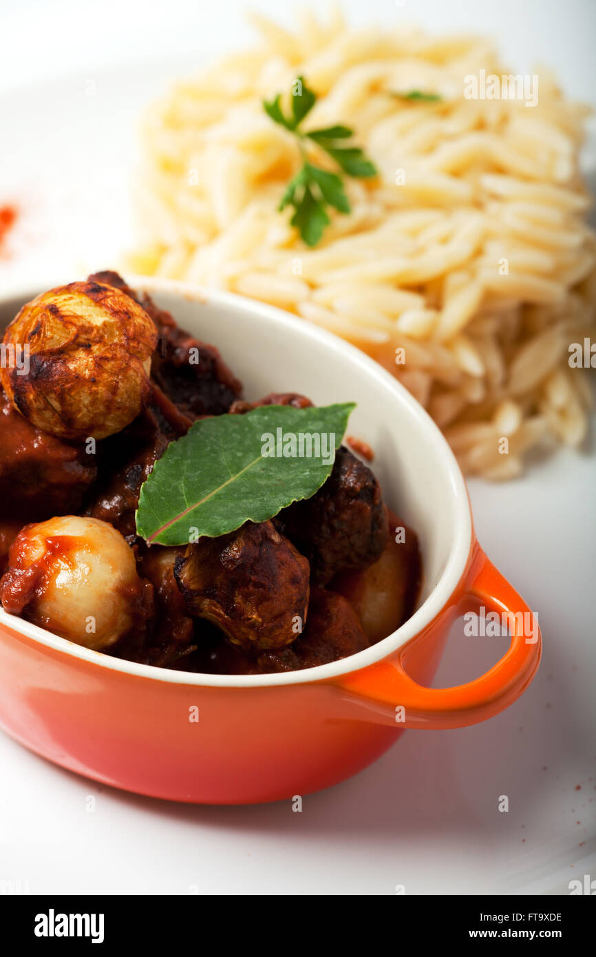 Greek rabbit stew hi-res stock photography and images - Alamy