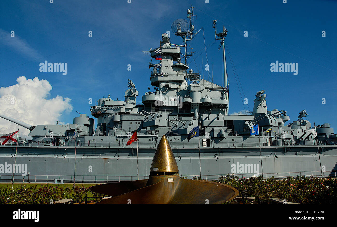 Mobile Bay, Alabama, USA, 9th September, 2010 USS Alabama BB-60 a South ...