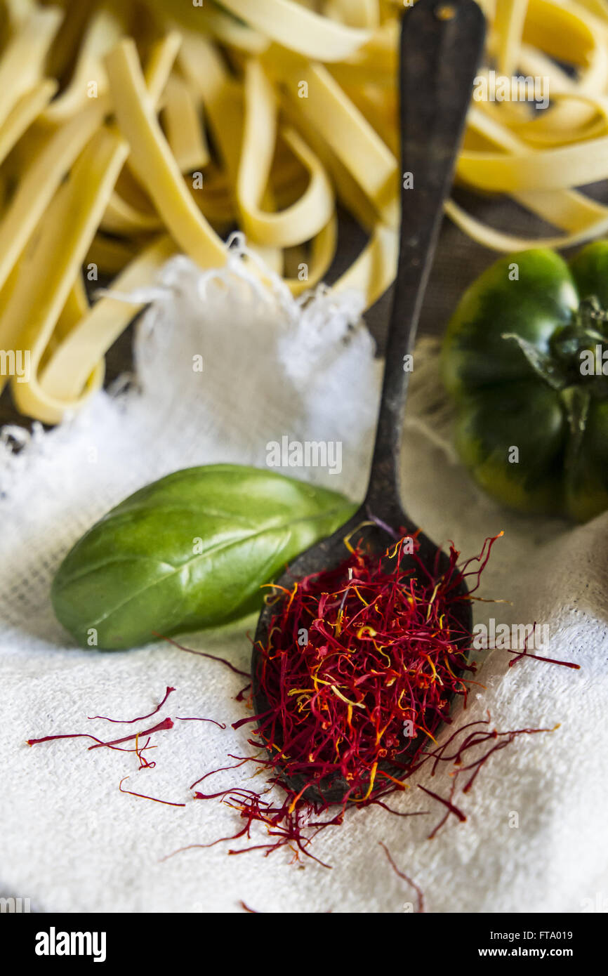 Zafron hi-res stock photography and images - Alamy