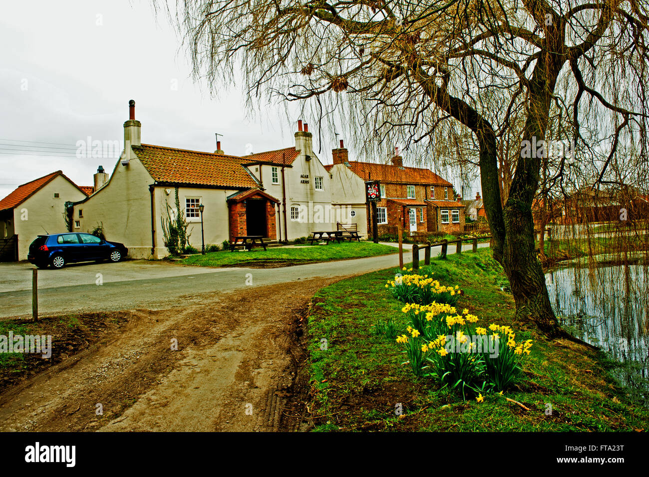 the agar arms Warthill, yorkshire Stock Photo - Alamy