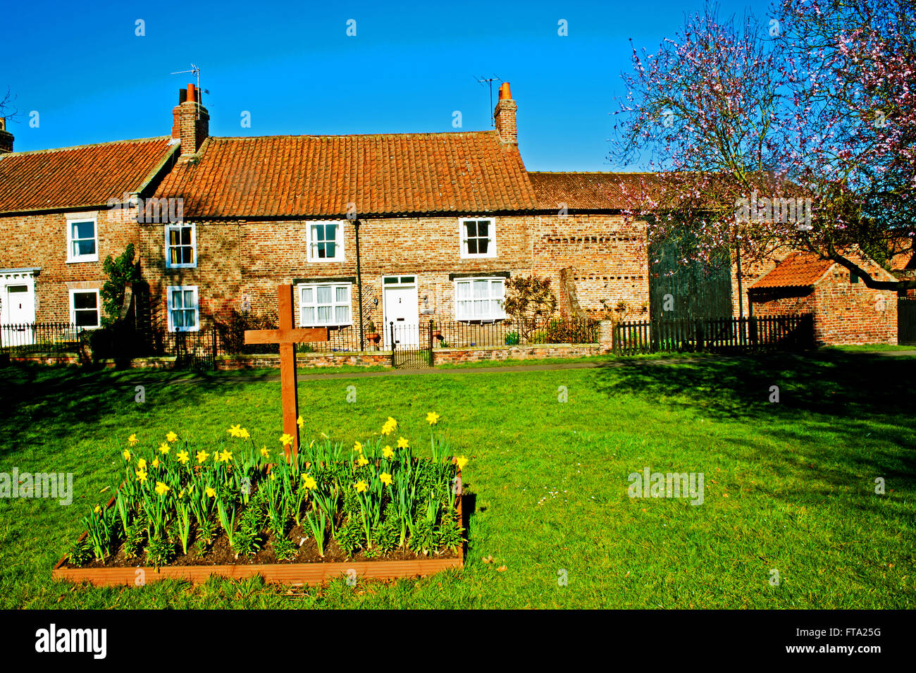 Cottages, Upper Poppleton, Yorkshire Stock Photo - Alamy