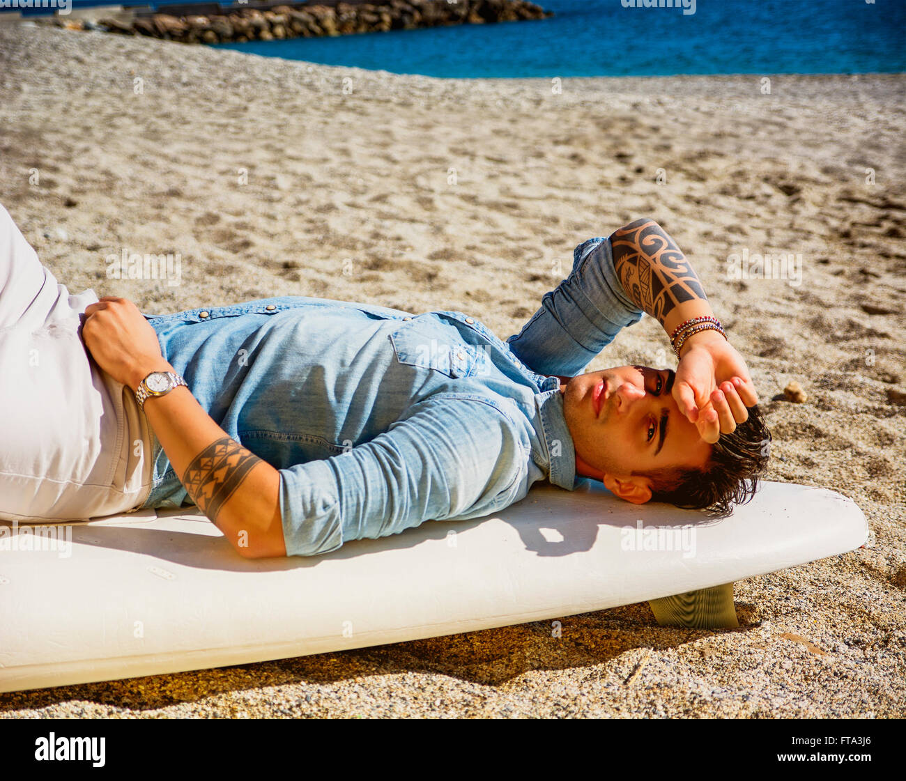 Young man handsome trend hi-res stock photography and images - Alamy