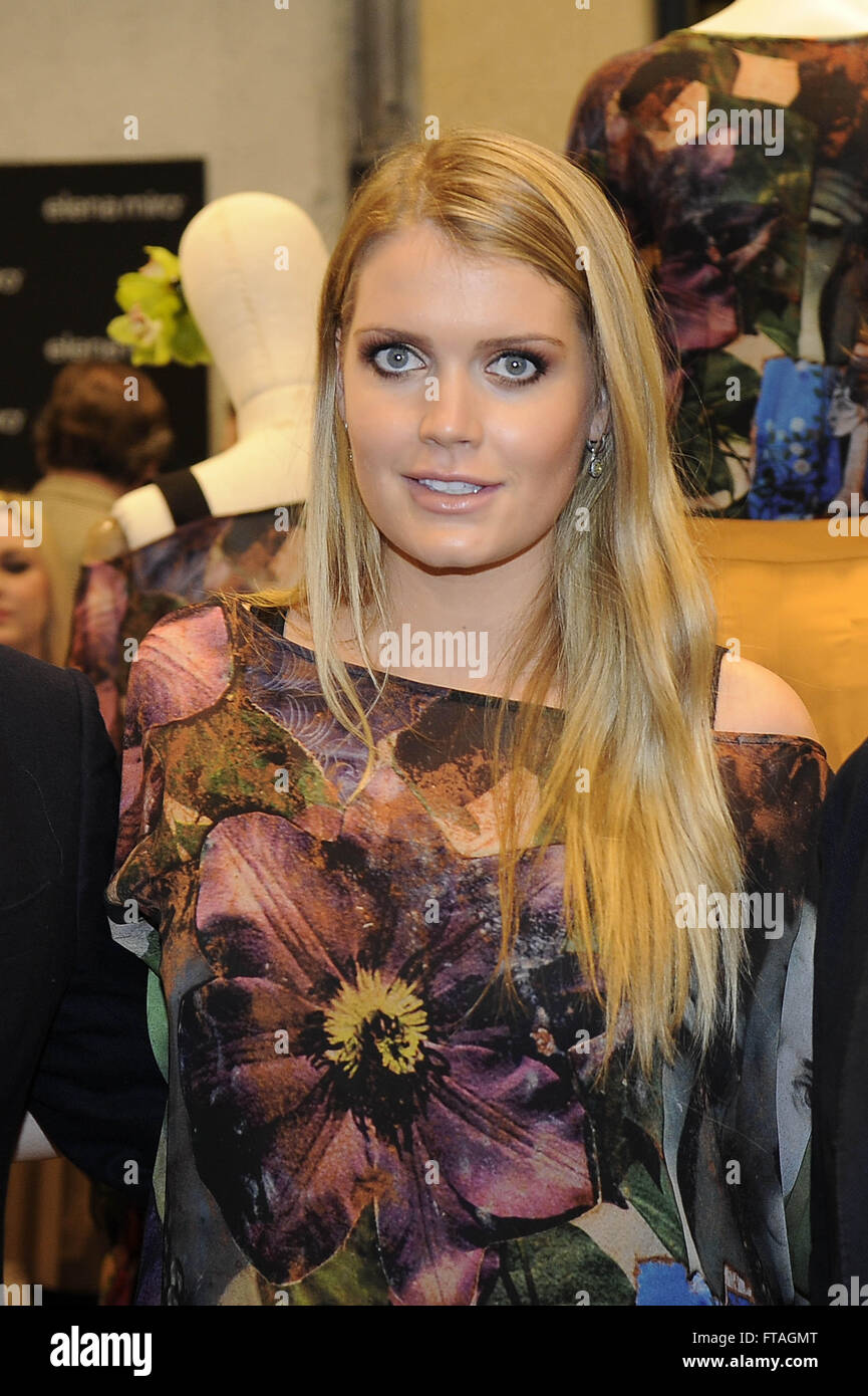 Lady Kitty Spencer attends the Elena Miro showroom wearing Malone ...