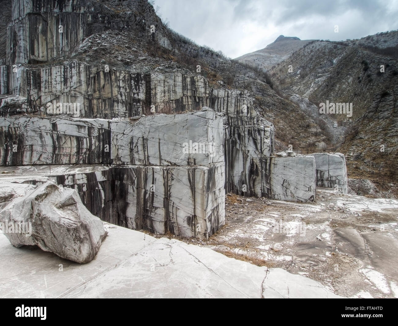 Marble quarry hi-res stock photography and images - Alamy