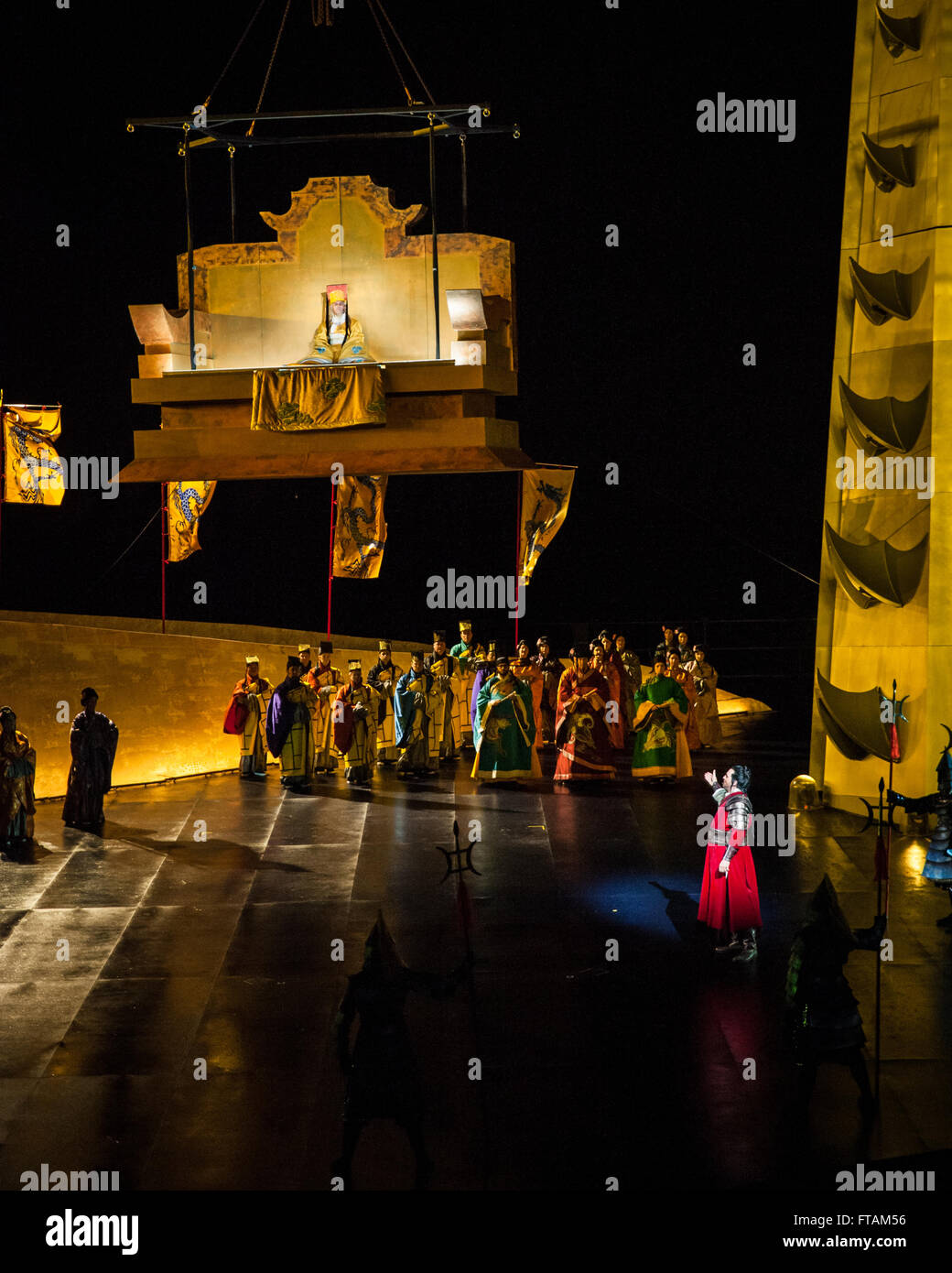 Handa opera on sydney harbour hi-res stock photography and images - Alamy