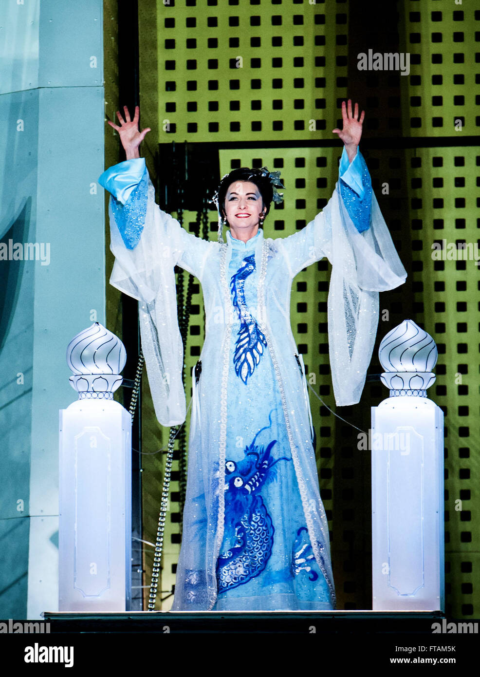 Turandot, Handa Opera on Sydney Harbour 2016 r is the biggest and most ...