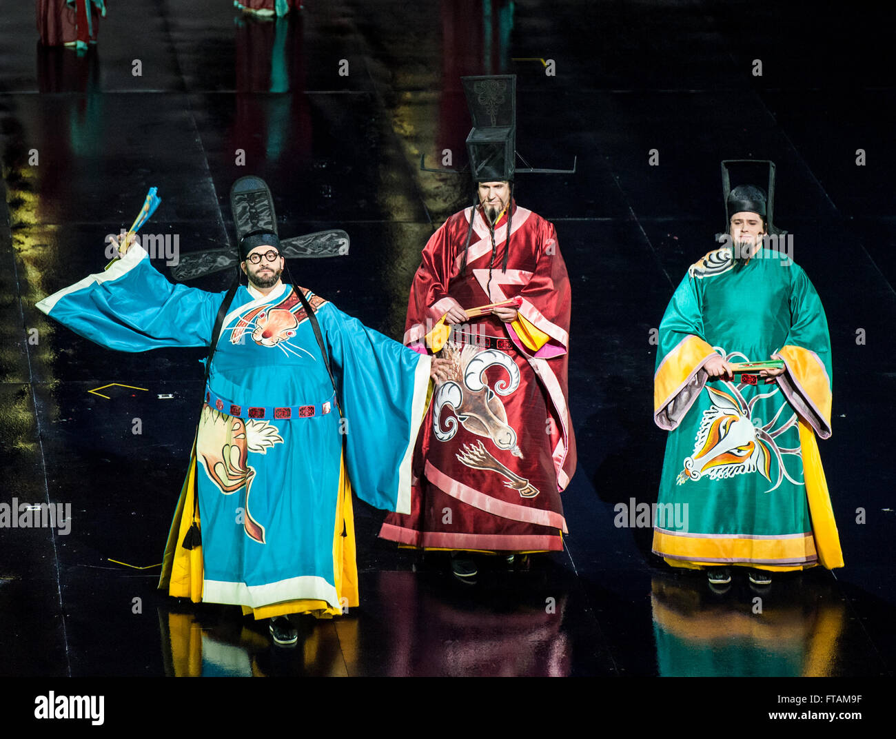 Turandot, Handa Opera on Sydney Harbour 2016 r is the biggest and most ...