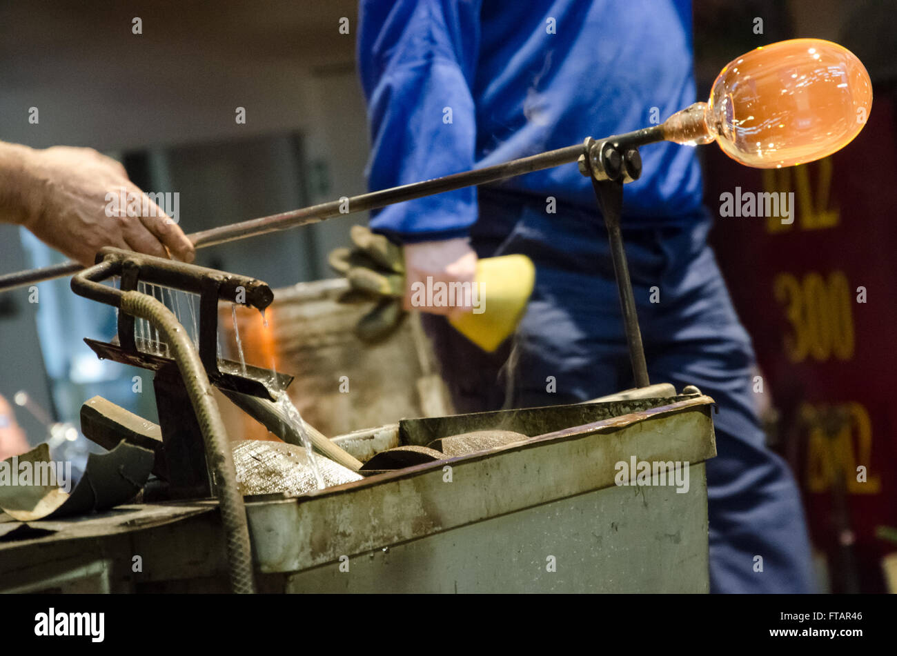 Cooling glass man hi-res stock photography and images - Alamy