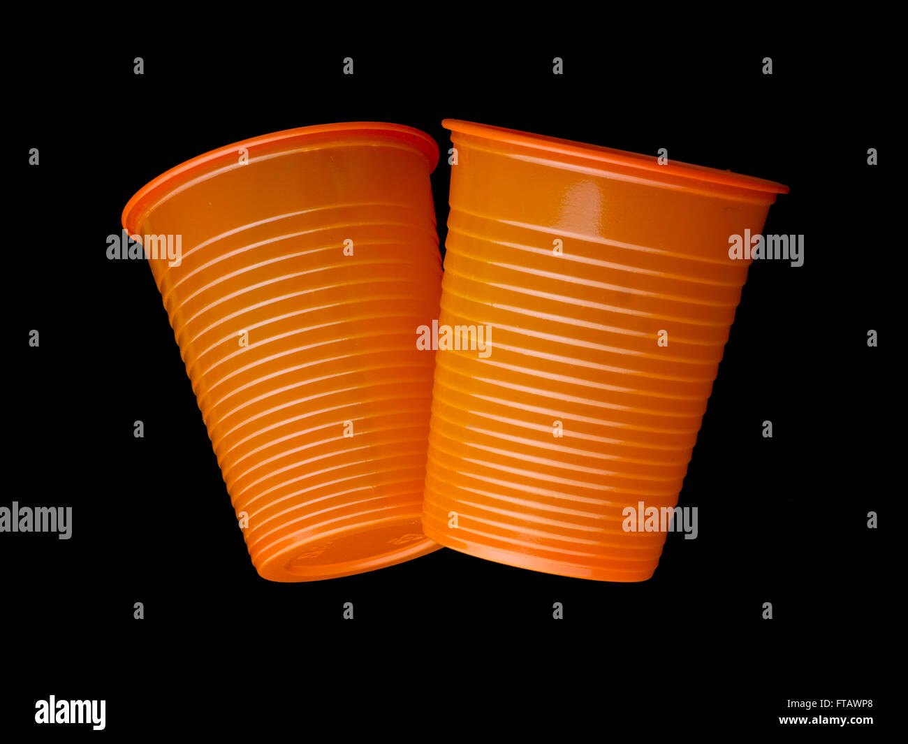 Plastic cups hi-res stock photography and images - Alamy