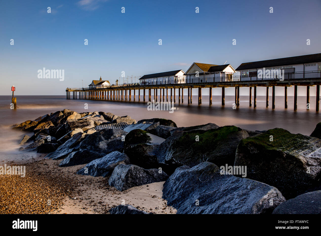 Southwold Pier on the Suffolk coast, seaside architecture Stock Photo ...