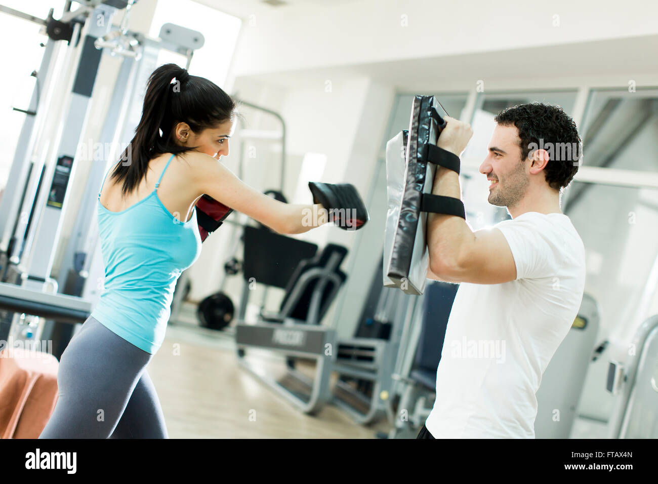 Female fighter in boxing hi-res stock photography and images - Alamy