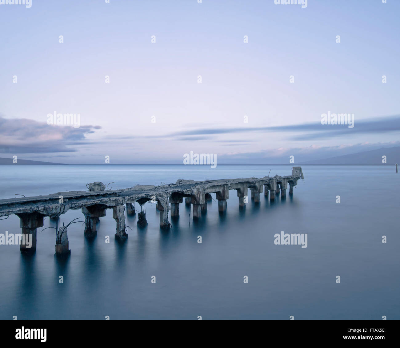 Old Jetty in the early morning light Stock Photo - Alamy