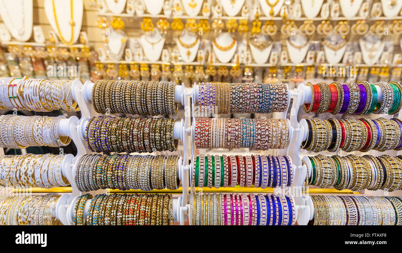 Retail display hi-res stock photography and images - Alamy
