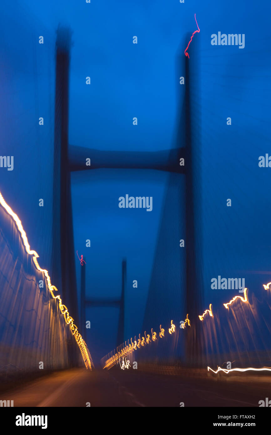 Car crossing bridge over motorway hi-res stock photography and images ...