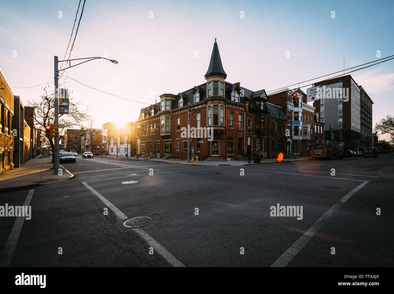 An intersection at sunset, in York, Pennsylvania Stock Photo - Alamy