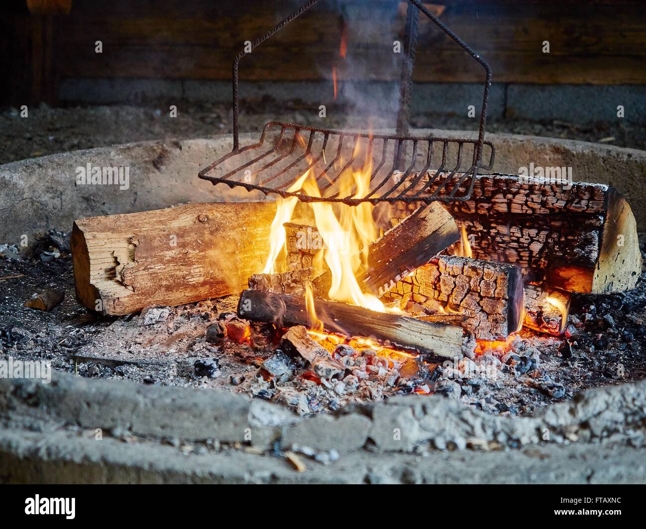 Burning hut hi-res stock photography and images - Alamy