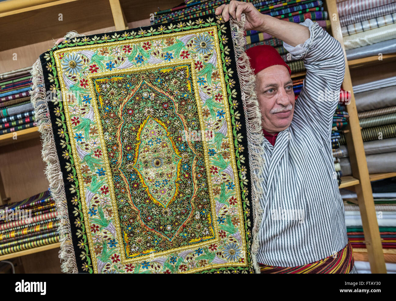 Orient carpet hi-res stock photography and images - Alamy