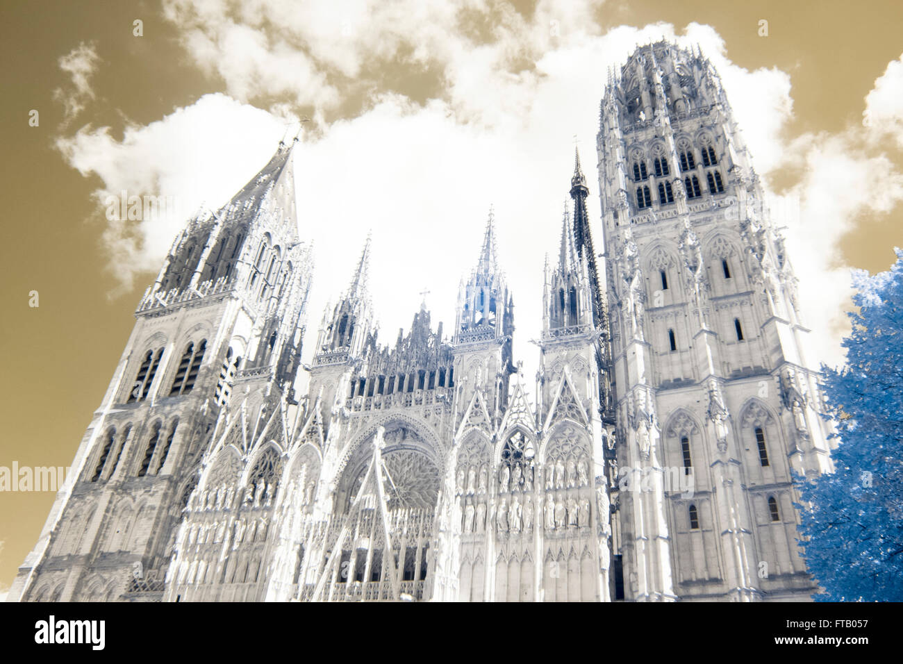 infrared, infrared photography, cloud, water Stock Photo - Alamy