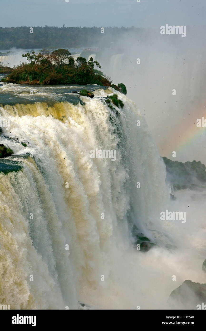 Rainbow at Iguazu Falls, Paraná, Brazil Stock Photo - Alamy